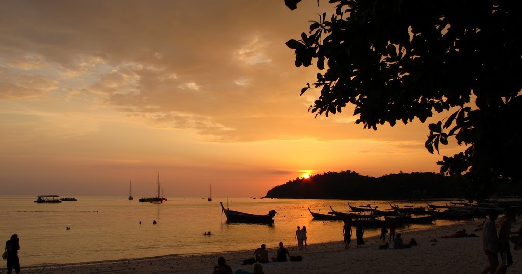 "Good men, the last wave by, crying how bright their frail deeds might ...