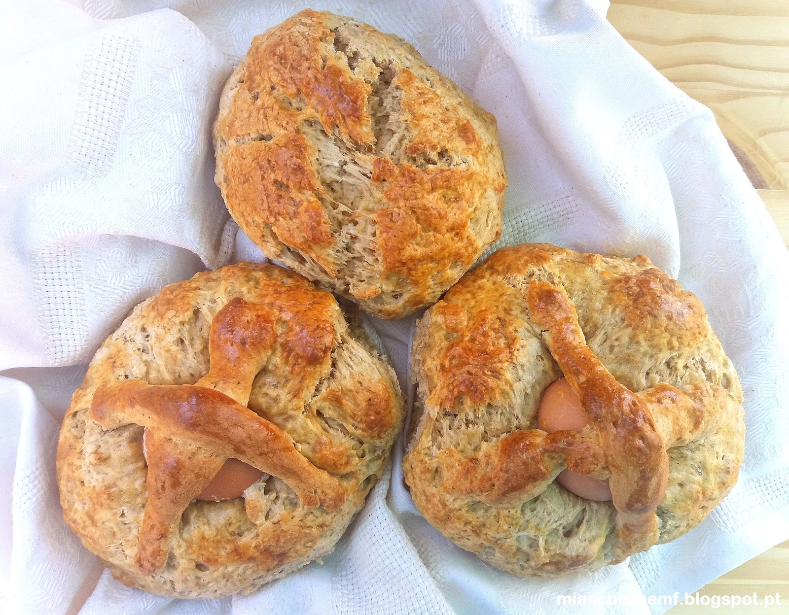 Mia's Cuisine: Folares