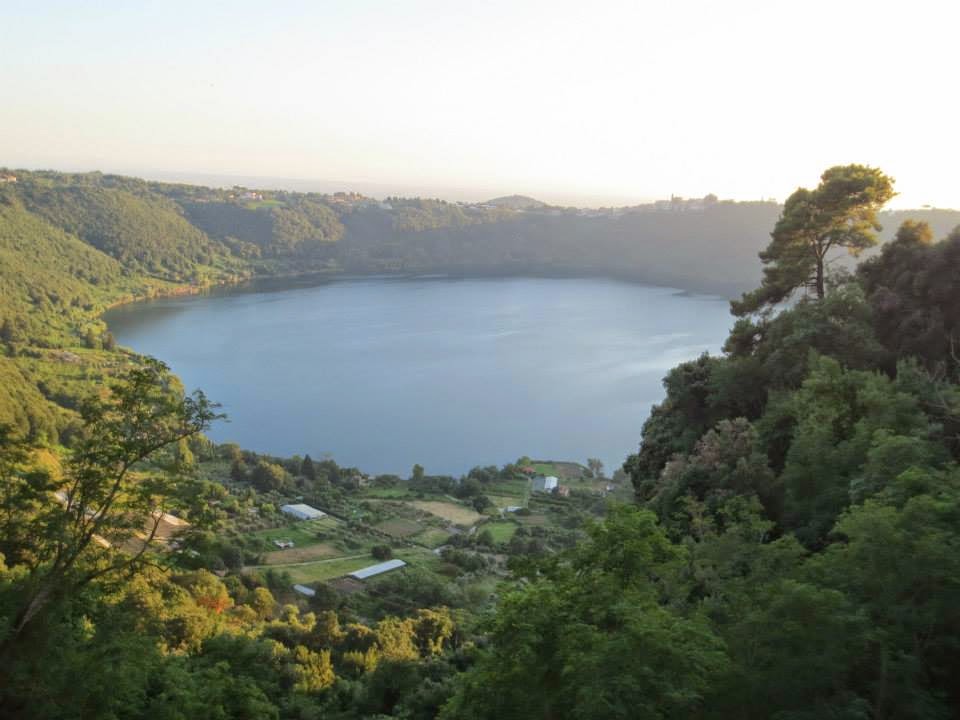 I promessi viaggi: Il lago di Nemi