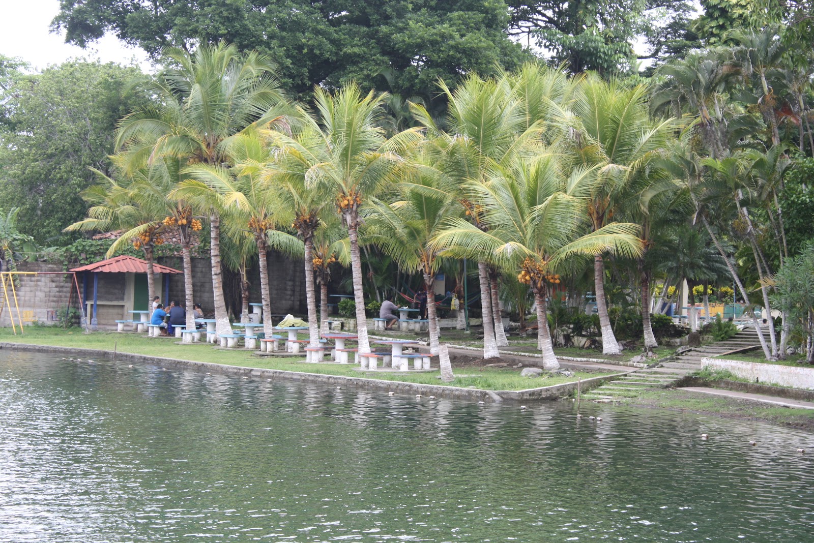 Parque acuático de La laguna de Apastepeque - San Vicente | LLEGANDO A ...