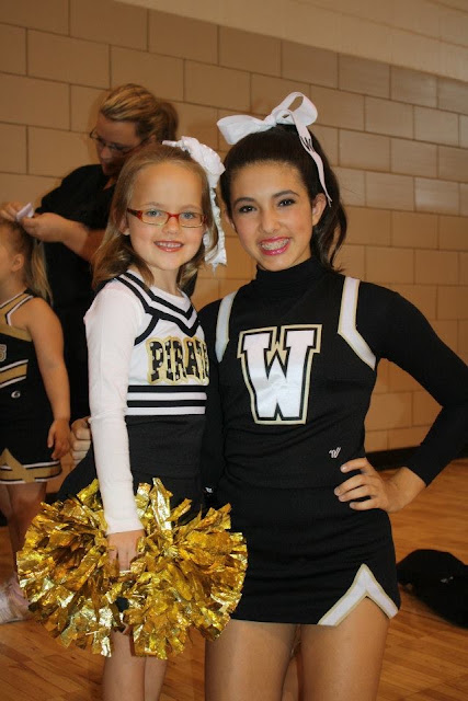 The Williamson Family: WMS Cheerleader Mascot