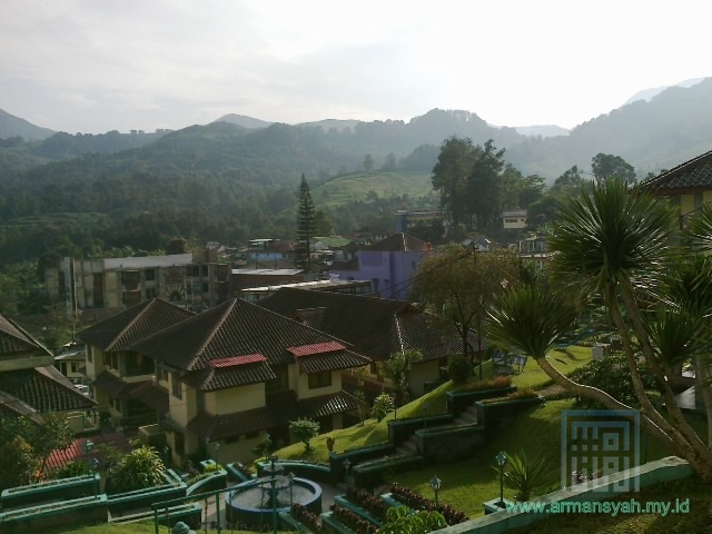 Panorama Puncak Dari Wisma Tugu Depag Cisarua, Jawa Barat - Armansyah MY