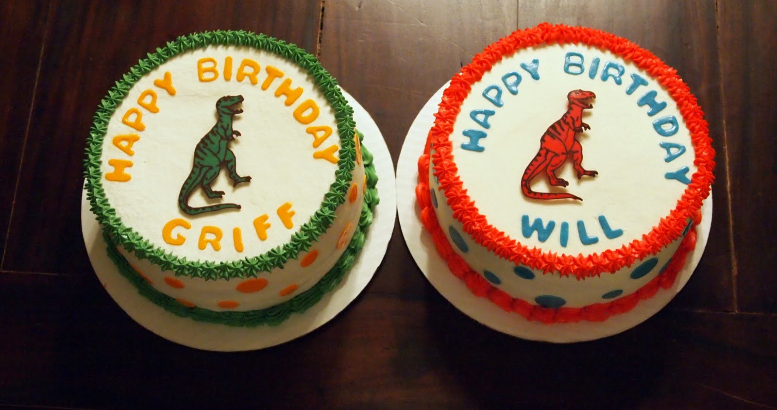 Becky Kelly Cakes: Two T-Rex Cakes