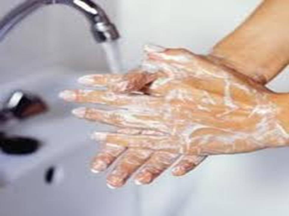 LAVAGE SIMPLE DES MAINS