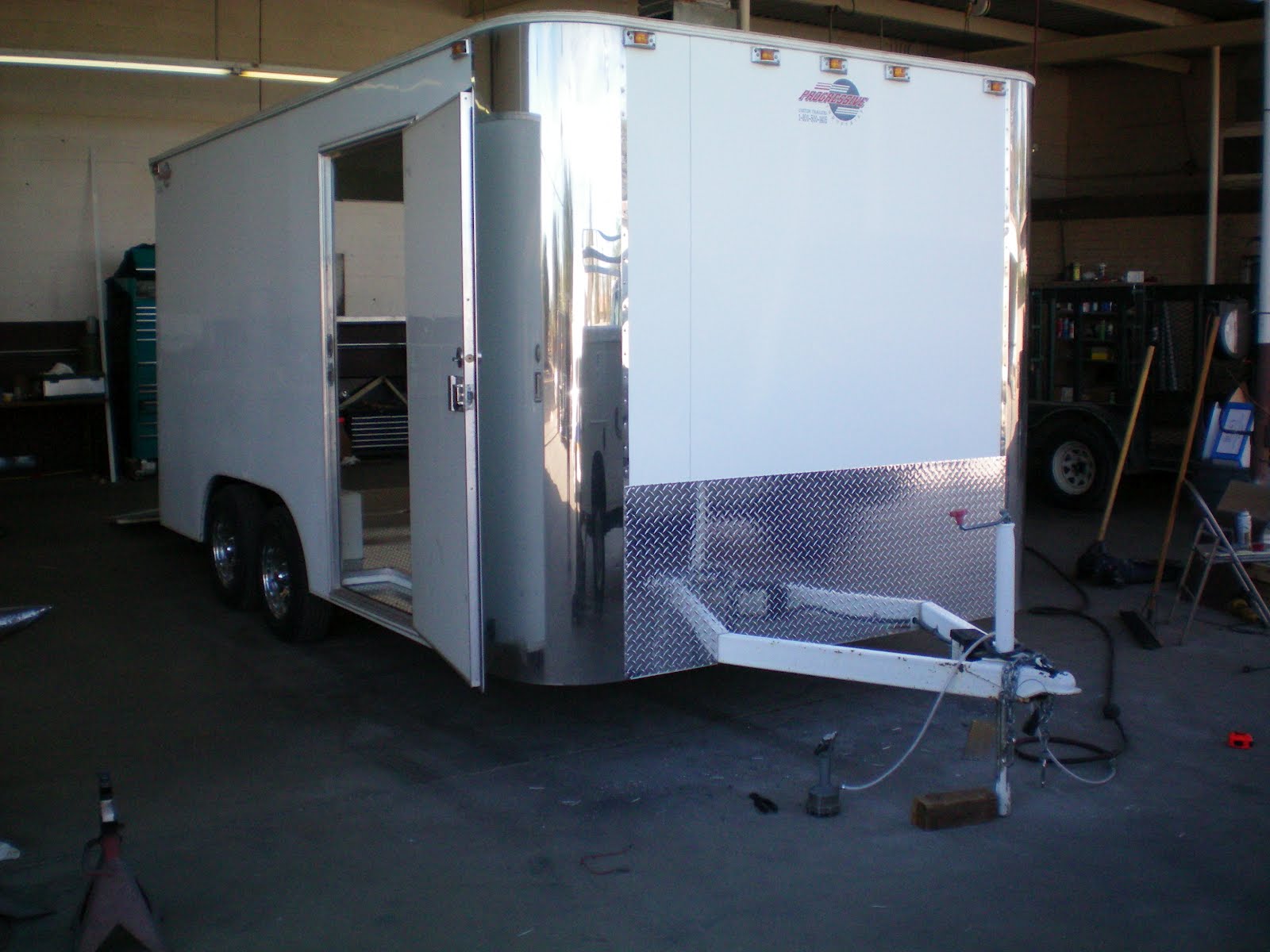 RTW: Trailer Aluminum Flooring Mesa