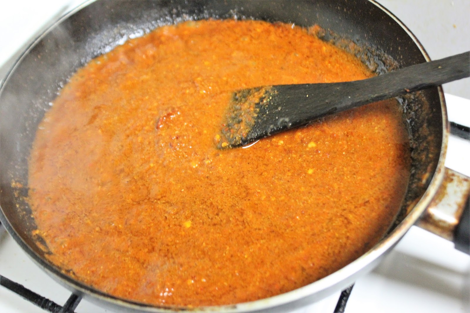 Bethica's Kitchen Flavours: Chukh - Chamba Special Chutney