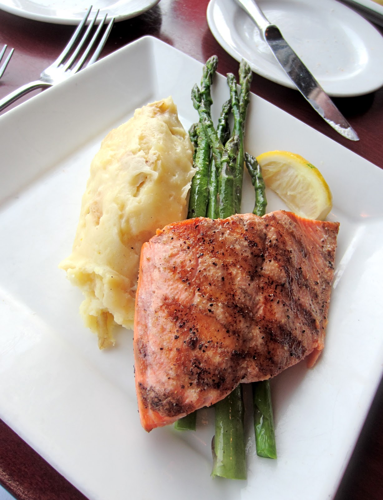 Finding the extraordinary in the ordinary: Favorite restaurant downtown ...