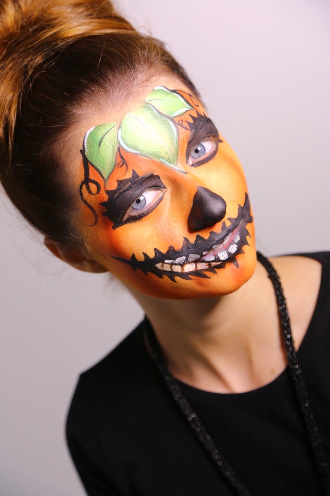 Halloween Makeup Tutorial | Eltoria