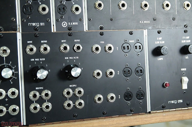 MATRIXSYNTH: Moog Modular Synthesizer