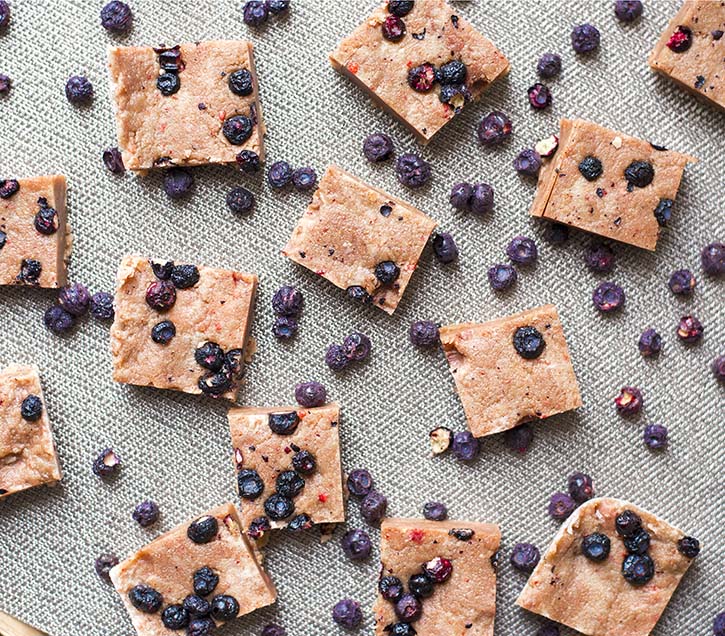 Protein Treats By Nicolette : Double Berry and Cream Protein Bars