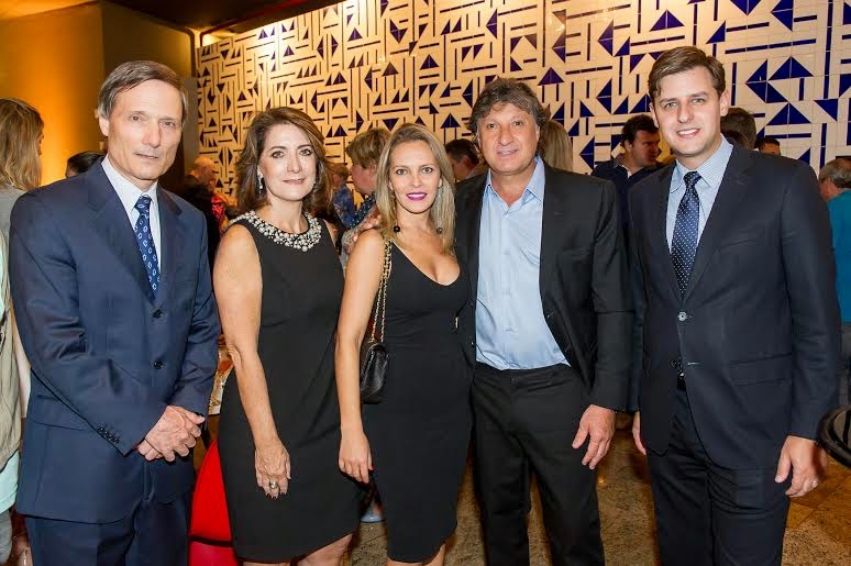 Adriana Colela: Pátio Brasil