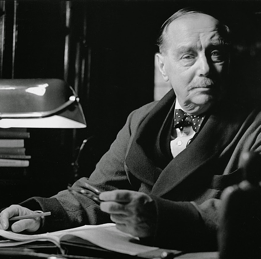 Time Travel: September 21 - Birthday of H.G. Wells (Father of Sci Fi)