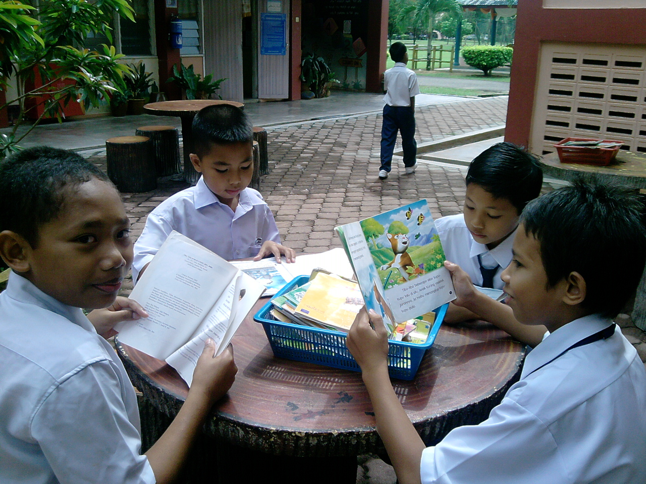 SKSB: BANGSA MEMBACA, BANGSA BERJAYA...