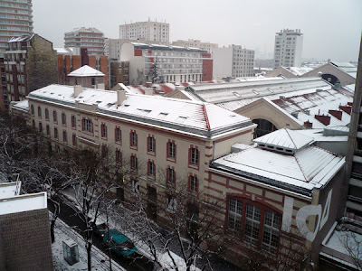 La sillita de enea: Le CENTQUATRE, el 104 de París.
