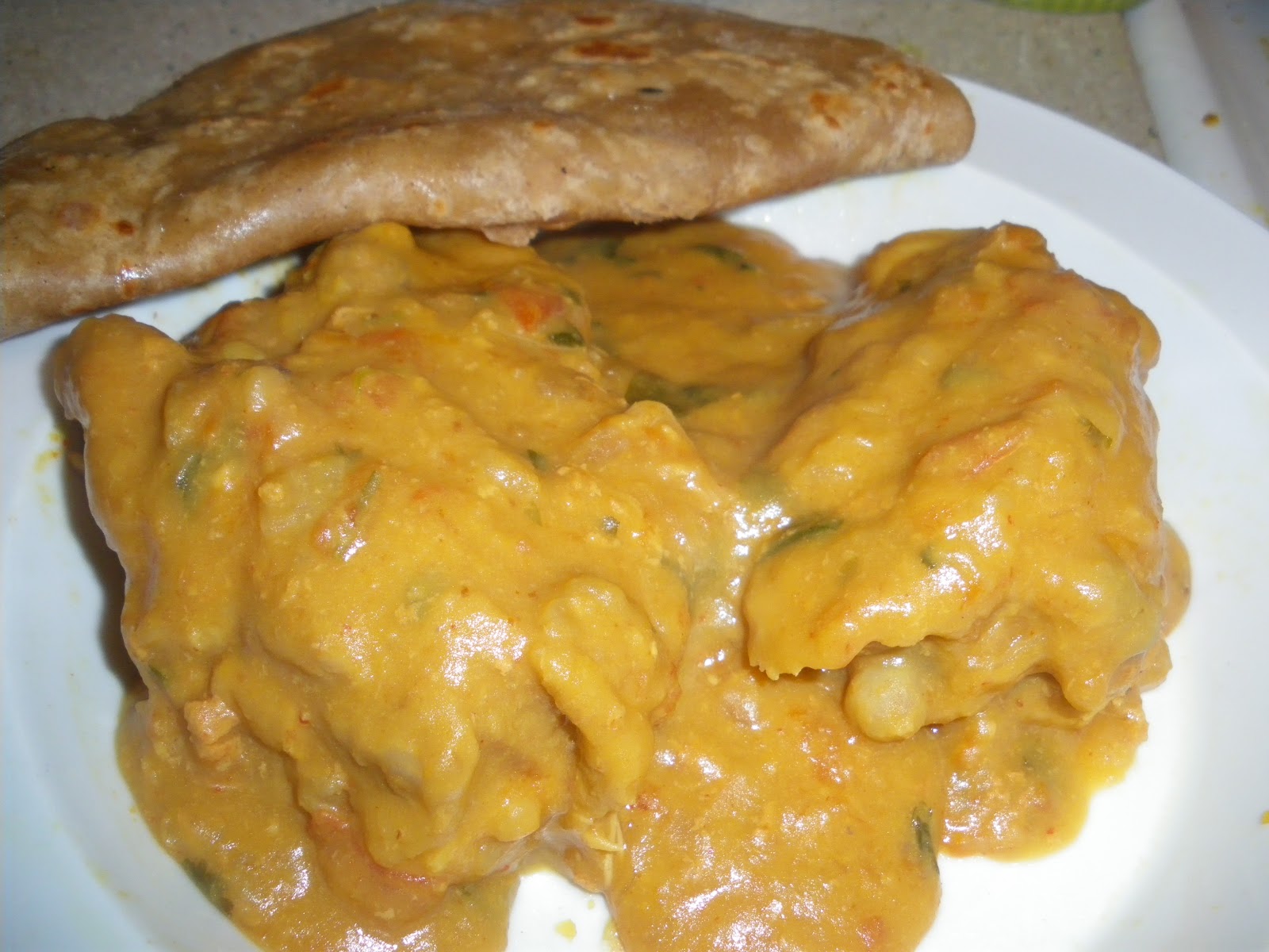 Mouth watering recipes from Azeema's Kitchen: Chana Dal Murgh