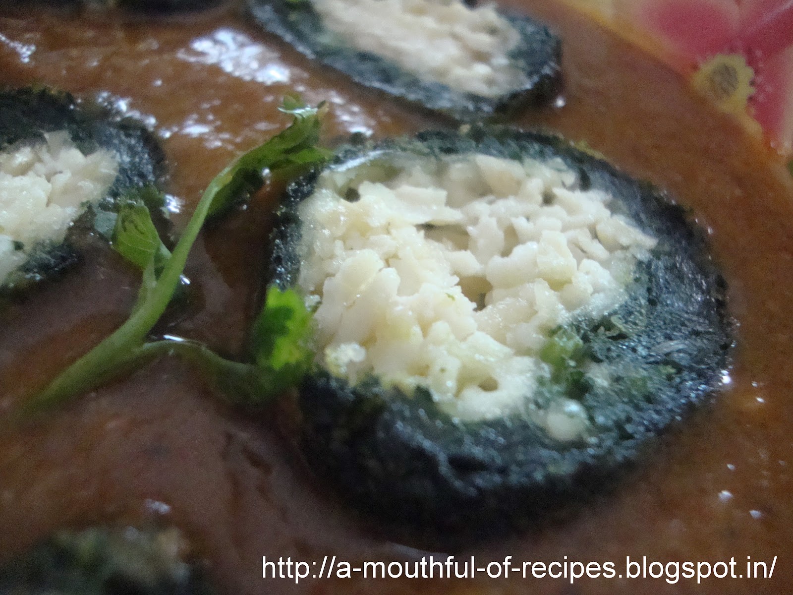 A Mouthful Of Recipes: Sham Savera - Spinach Balls in Rich Tomato Gravy