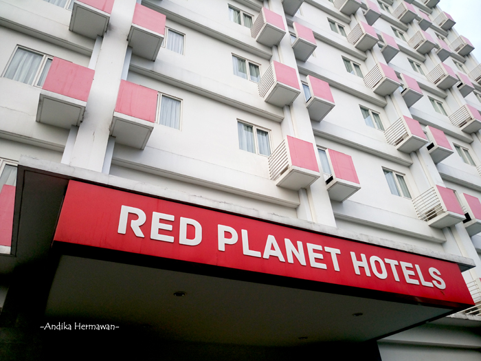 Penikmat Perjalanan: Red Planet Hotels Solo - Best Budget Hotel di ...