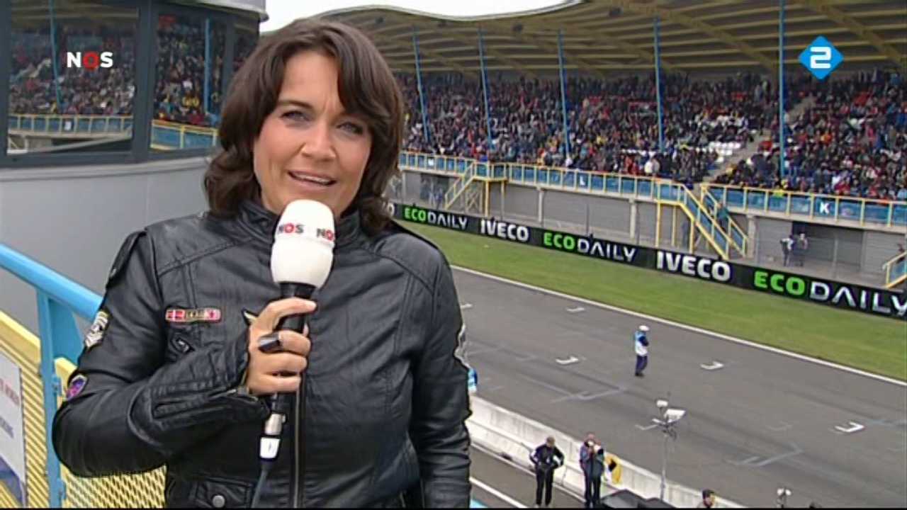 Dione de Graaff: Dione de Graaff presentatrice TT Assen 2011