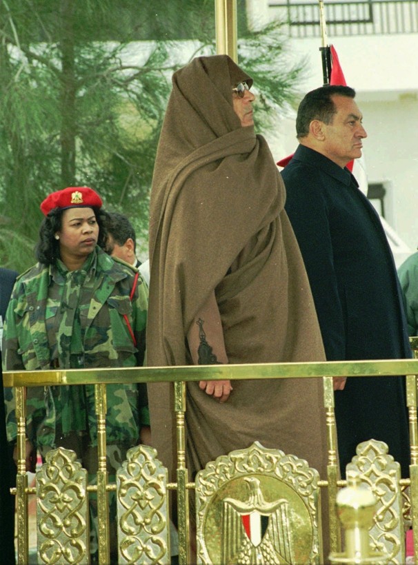 TENDAI TODAY: Gaddafi's Women Bodyguards: Photos Of The Amazonian Guard