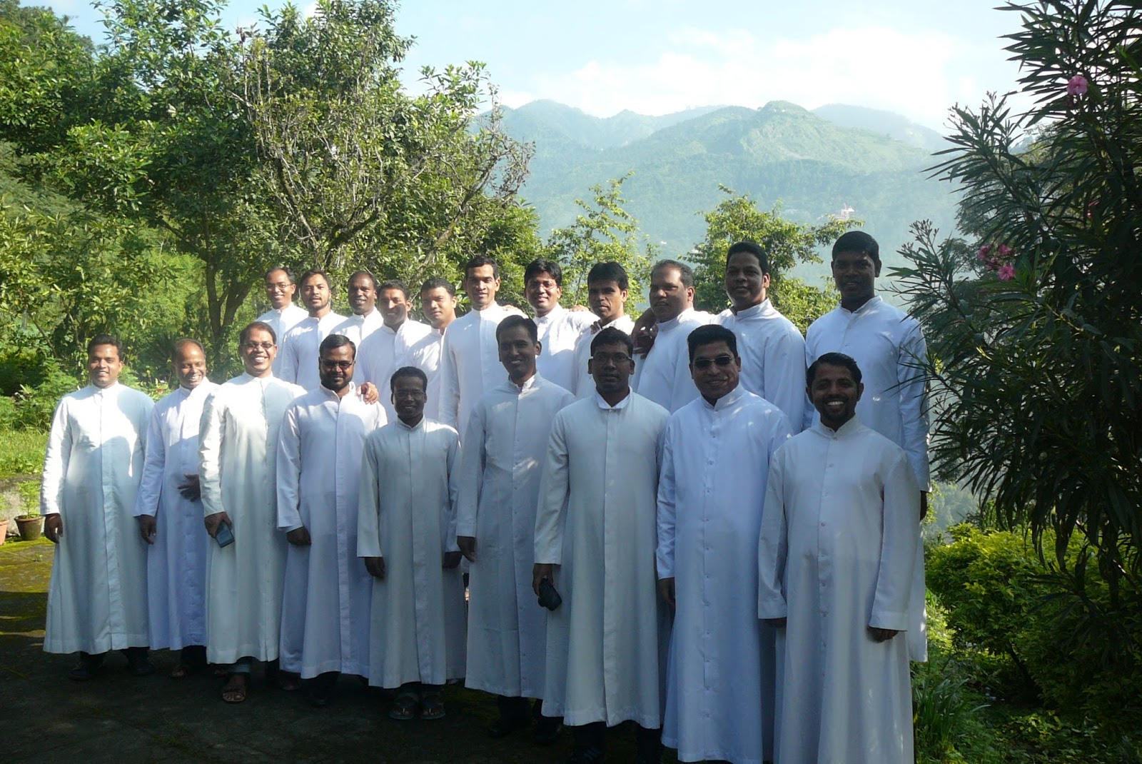 Sumedha: YOUNG SALESIAN PRIESTS AT SUMEDHA CENTRE
