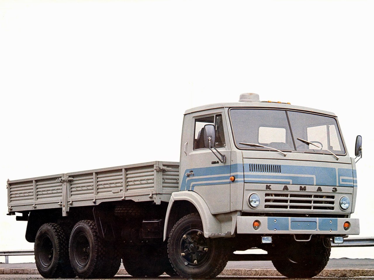 Автомобили СССР: КамАЗ 5320