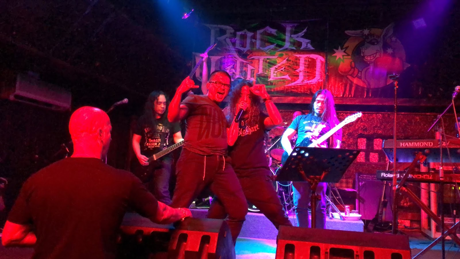 Hari Ng Larga: Diggers - Manama, Bahrain