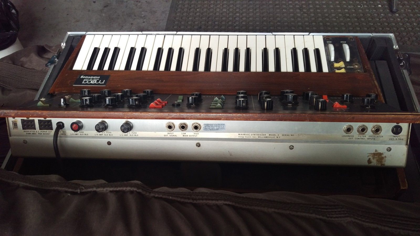 MATRIXSYNTH: Vintage 1973-4 Original Minimoog Model D Synthesizer SN 3952