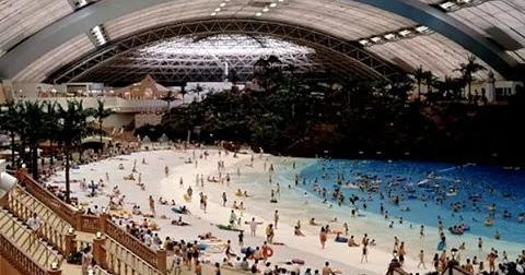 Knowledge Encyclopedia: Man-made beach