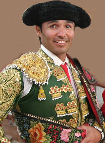Toreros Mexicanos: CESAR CASTAÑEDA