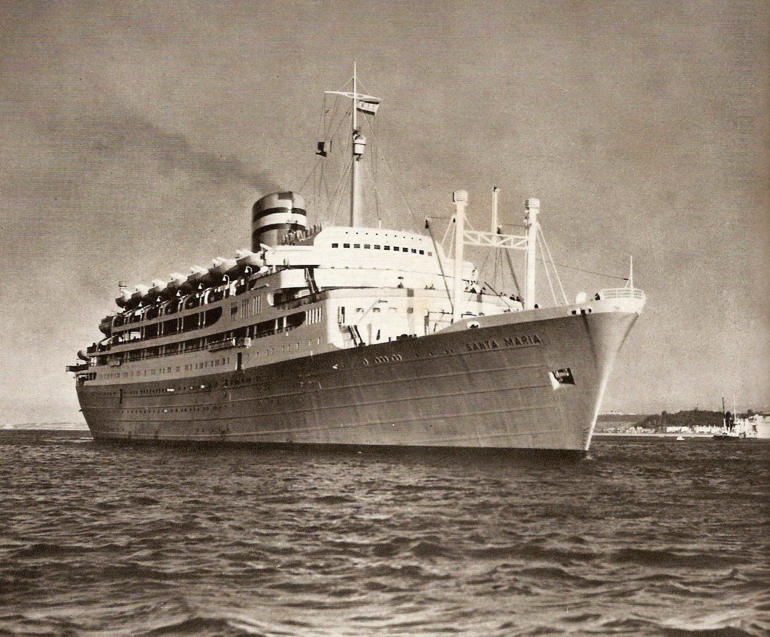 SHIPS & THE SEA - BLOGUE dos NAVIOS e do MAR: SANTA MARIA de entrada...