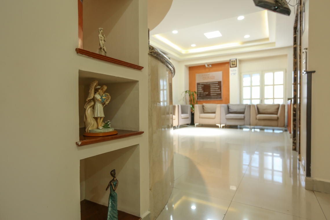 NUESTRAS INSTALACIONES - clinicamiranda