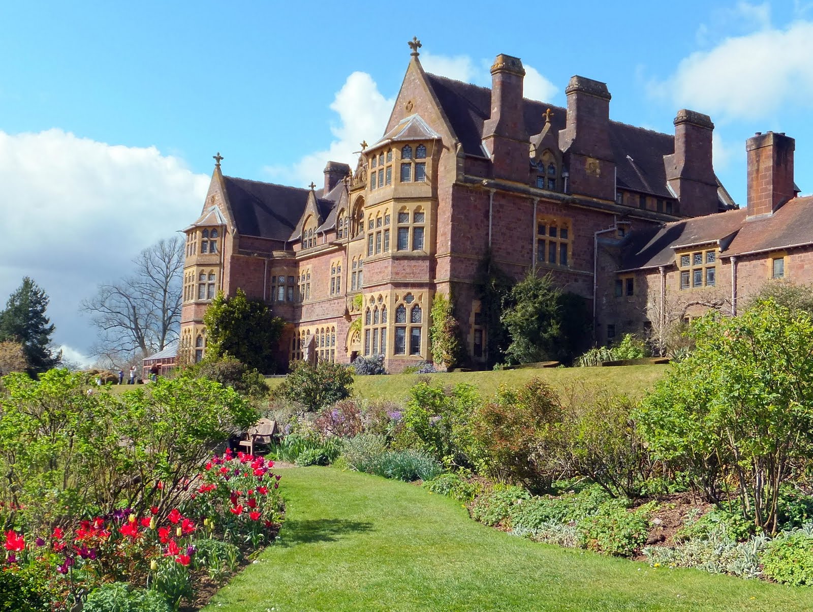 Our Home in Devon: Knightshayes Court & Clovelly