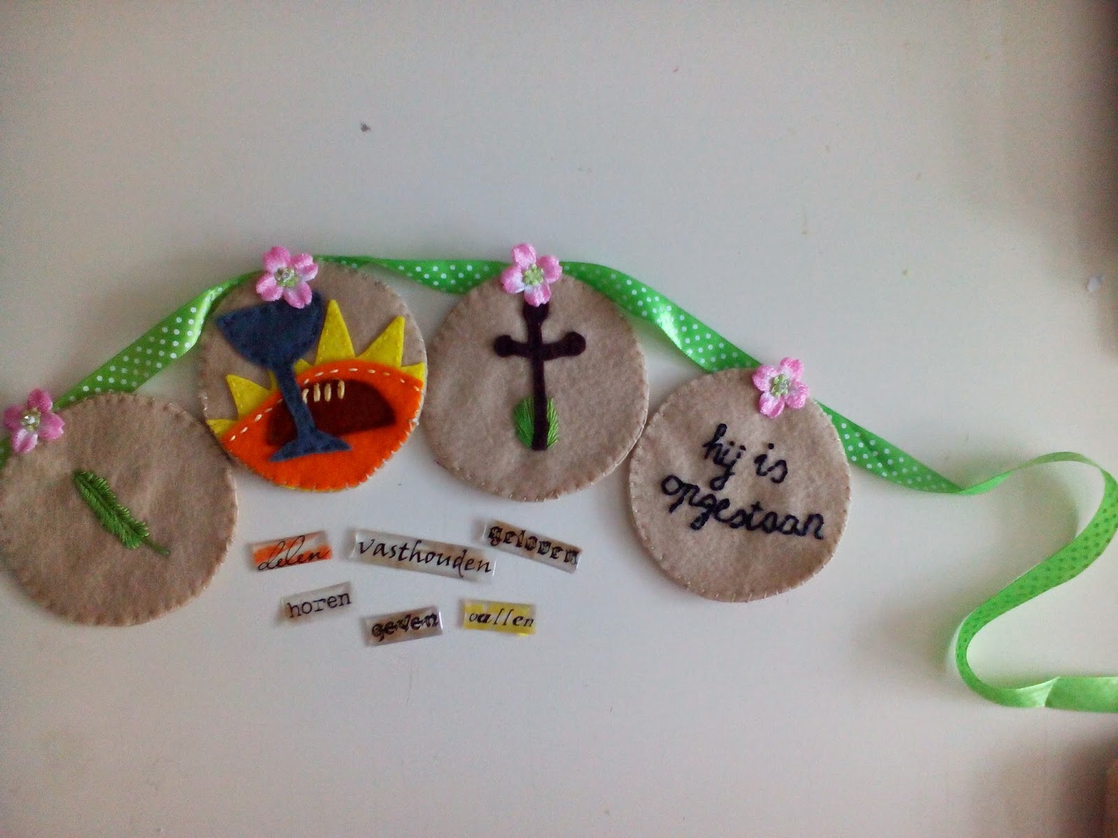 DOORMIJVOORJOU: Christelijke post...Pasen