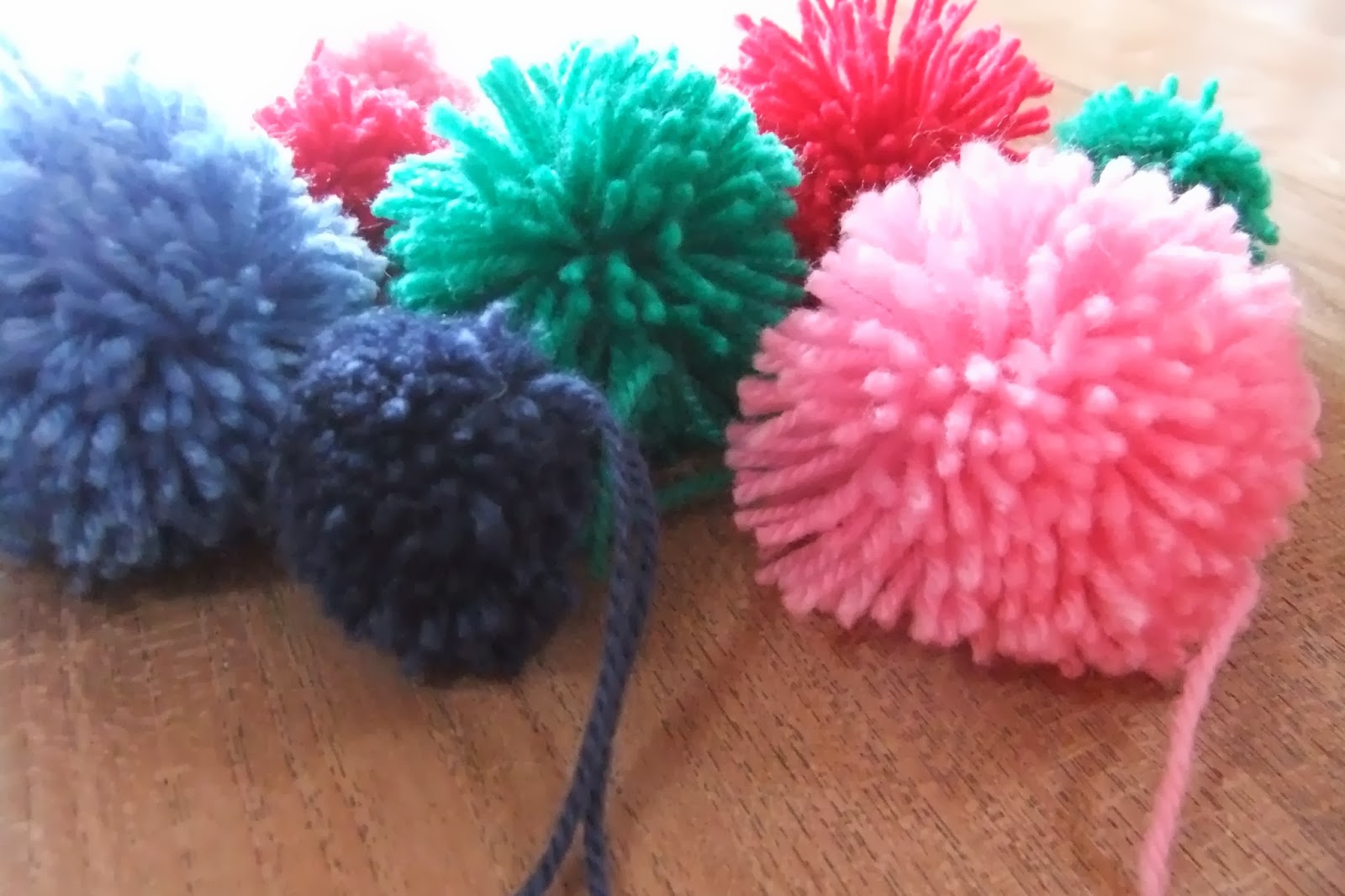 Ma-Ciel blogt: Pompons maken