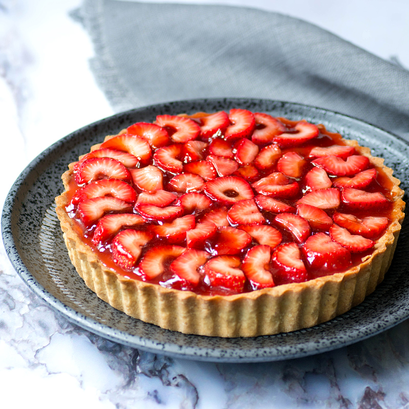Savoring Time in the Kitchen: Strawberry-Rhubarb Tart with Sweet Walnut ...