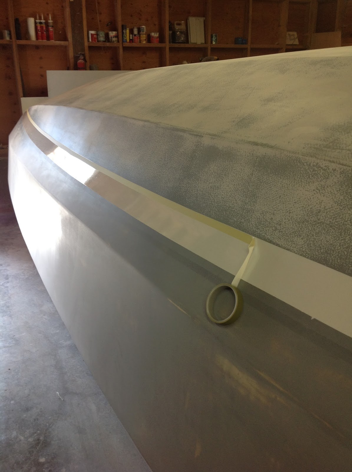 Dean's Shilshole 27: Boot top stripe and bottom paint...