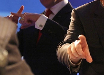 The Presurfer: The GOP Debate In Hand Gestures