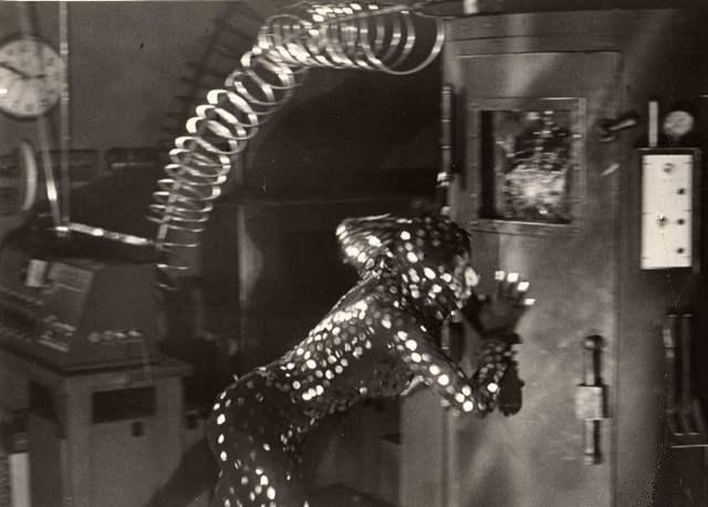 Pizarra del espectador: Carteles Cine Ciencia Ficción (126) Terror from ...