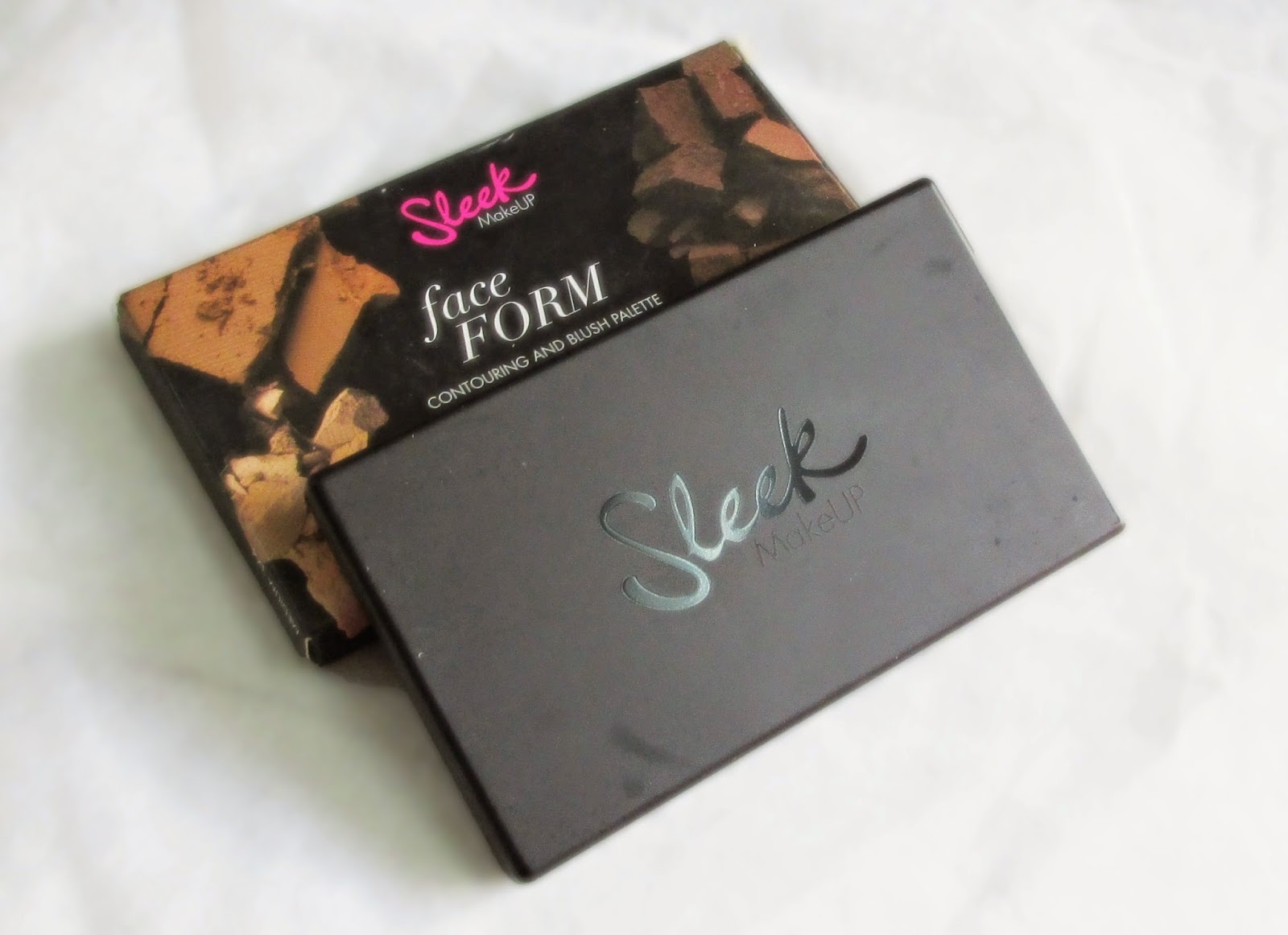 Sleek Face Form Palette In Medium