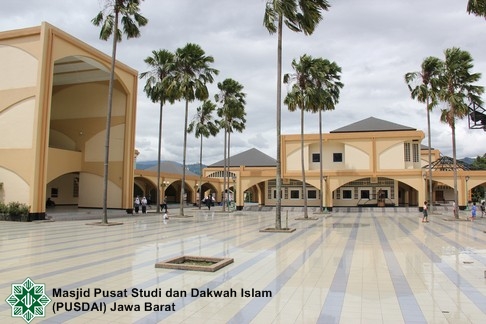 Masjidinfo: Masjid Pusat Studi dan Dakwah Islam (PUSDAI) Jawa Barat ...