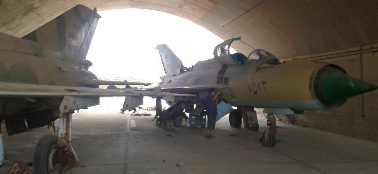 Jet & Prop by FalkeEins: Syrian Mig 21s