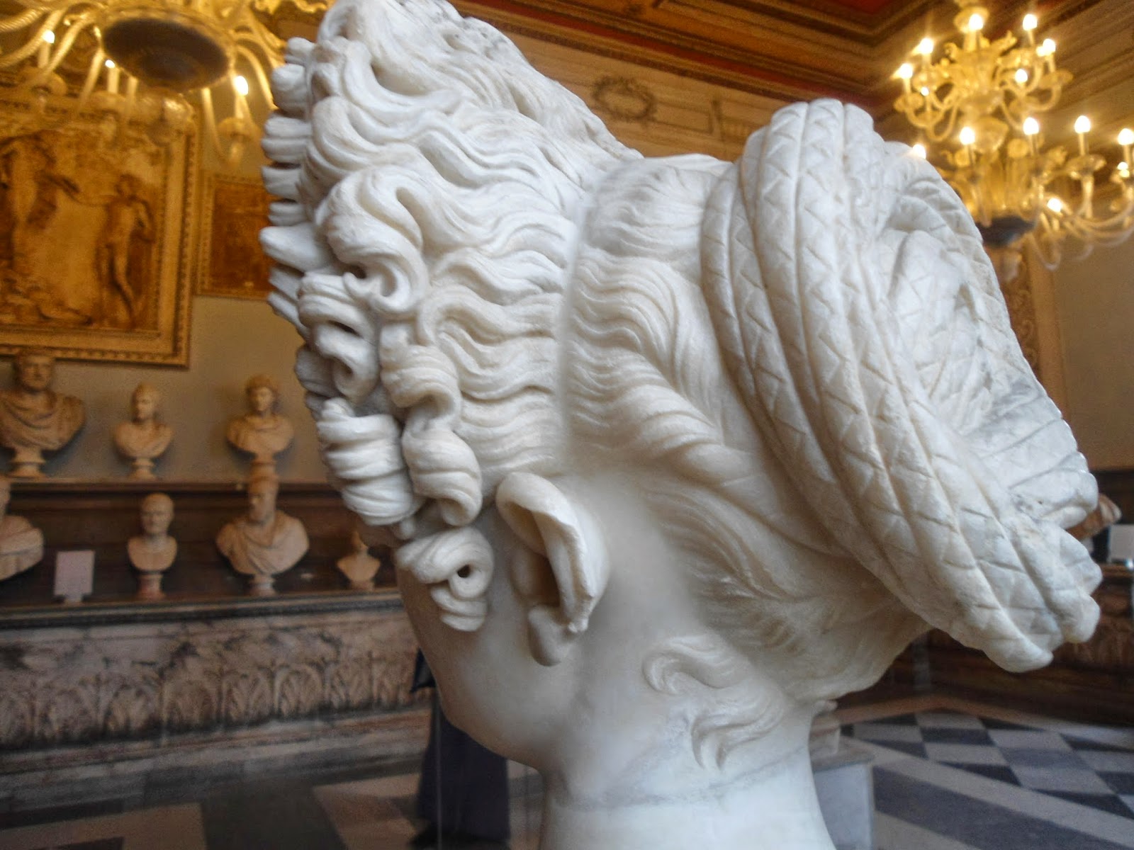 DOMVS ROMANA: Ars ornatrix, adorno del peinado romano