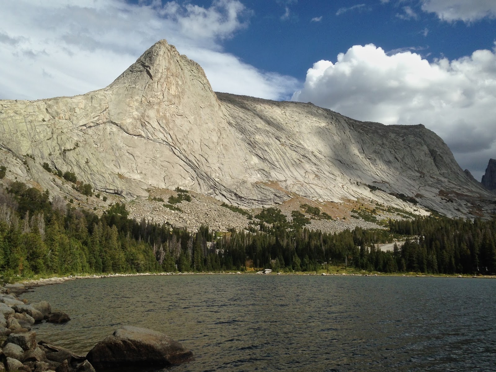 WESTERN WYOMING: DEEP LAKE