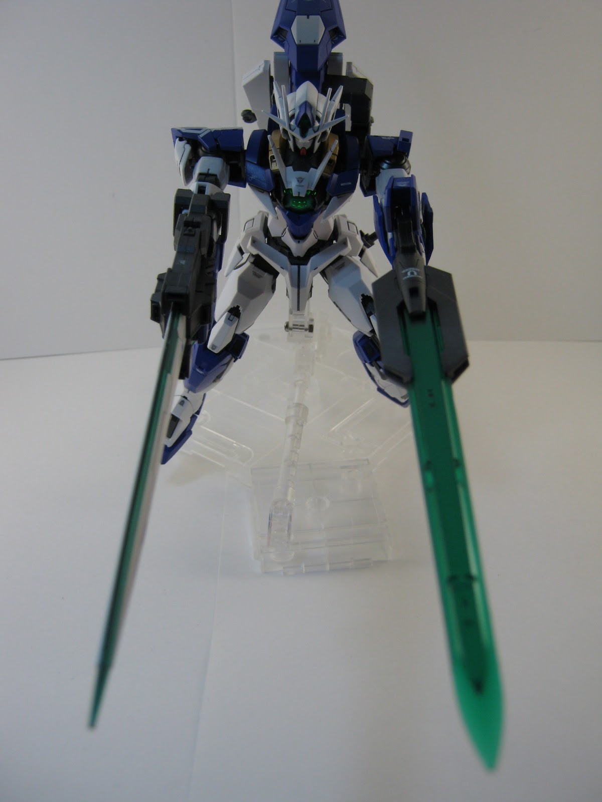 MG GNT-0000 00 Qan(T) (Custom Paint - Designer Colors) ~ Piercing the ...