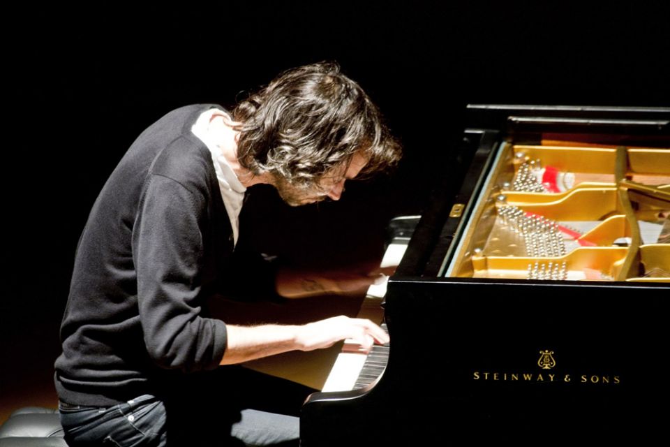 James Rhodes – the uncommon piano man | die bedra