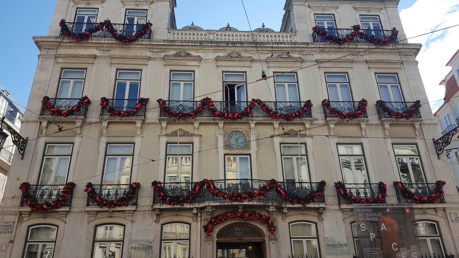 (Almost) Wordless Wednesday - You know Christmas is getting closer ...