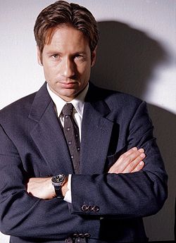 Mundo Tentacular: Fox Mulder para seu RPG favorito - Biografia e ...