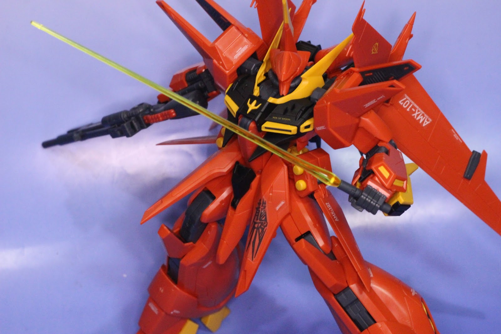 GUNDAM GUY: RE/100 AMX-107 Bawoo - Review by くらくら店長の『30代からのガンプラ工作』