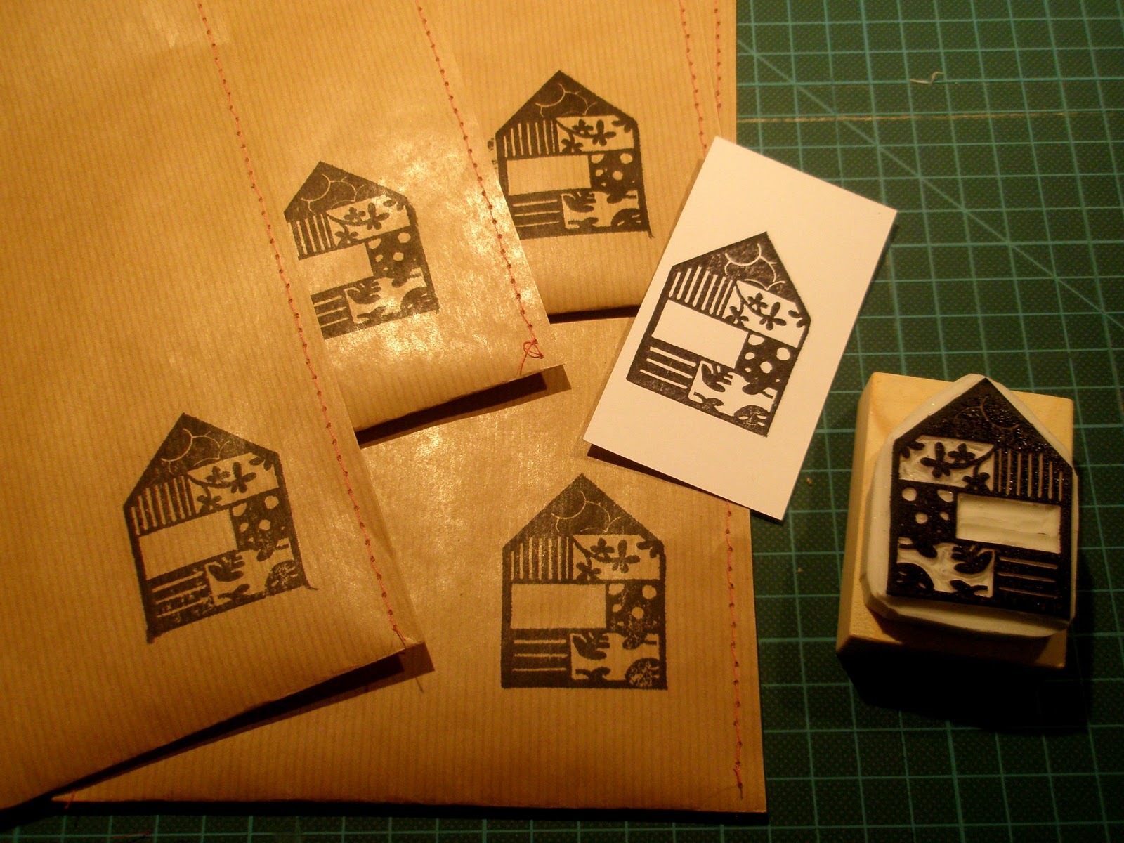 Annabel Schrijft: Ik stempel, jij stempelt, wij stempelen!