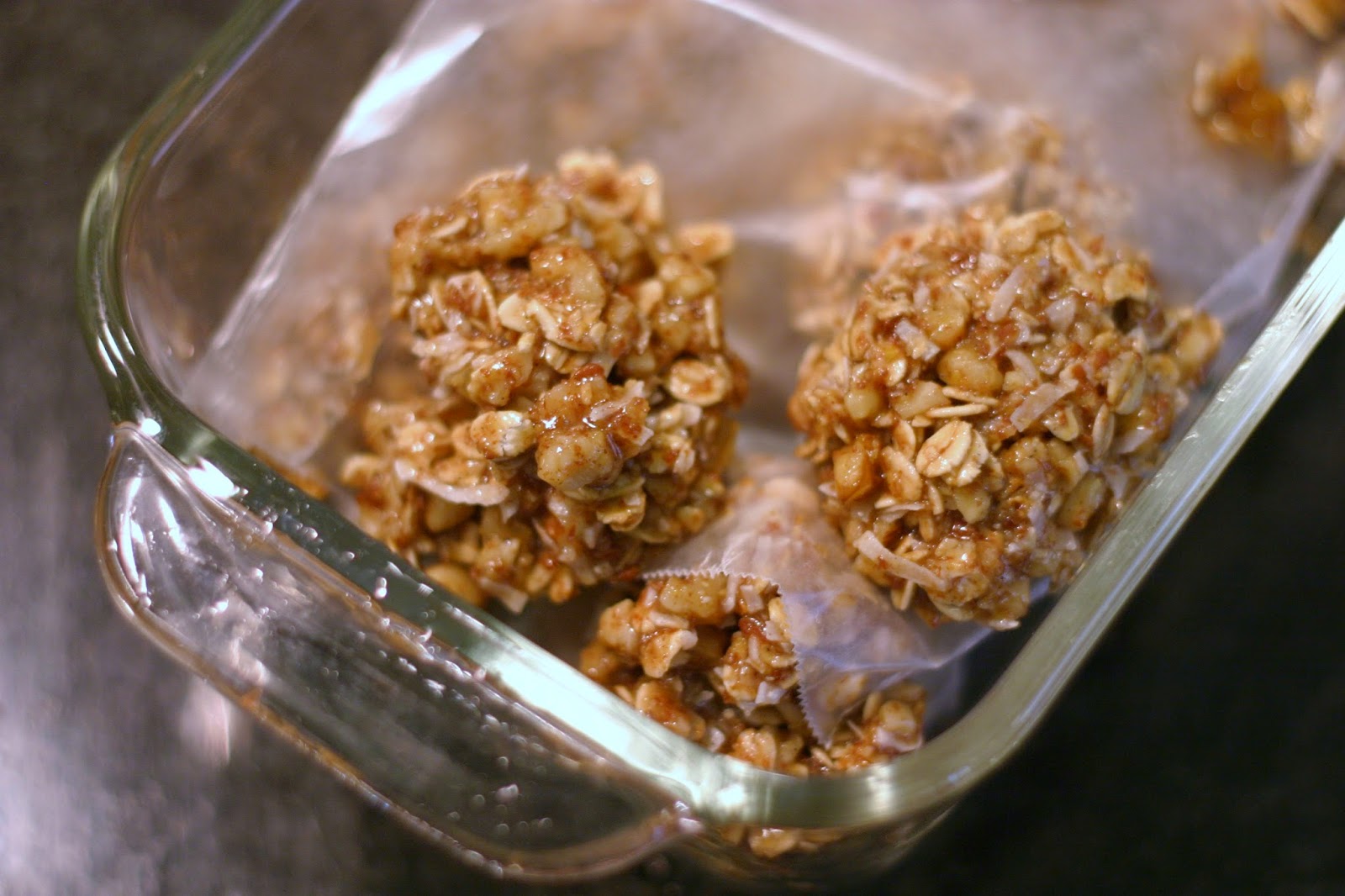 Thrift at Home: Cardamom Balls for the Lunchboxes